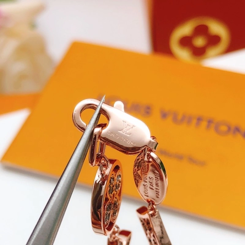 Top mirror Louis Vuitton Bracelets