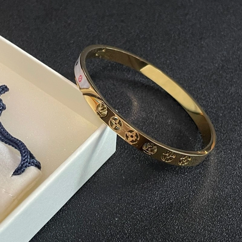 Bargain Louis Vuitton Bracelets