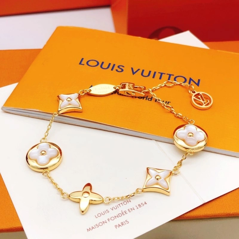 Low-cost Louis Vuitton Bracelets