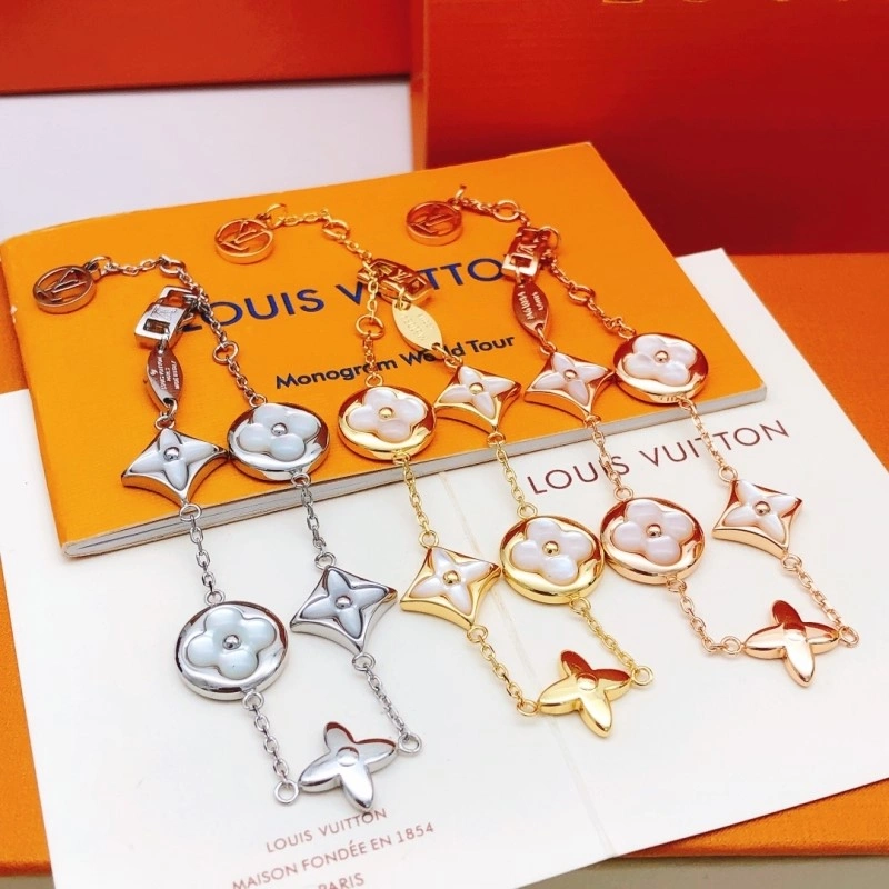 Low-cost Louis Vuitton Bracelets