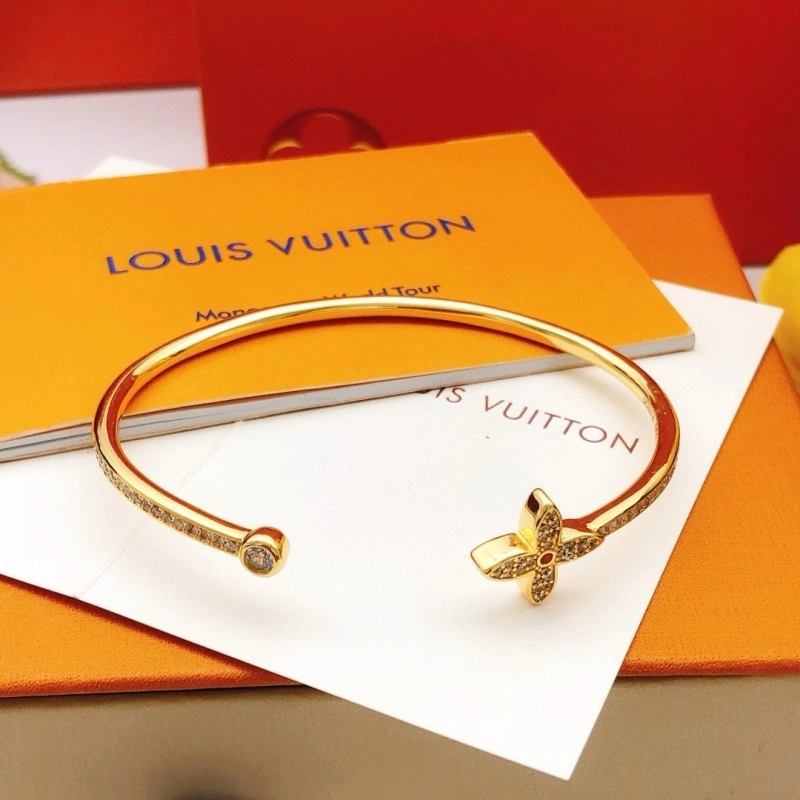 Precise copy Louis Vuitton Bracelets