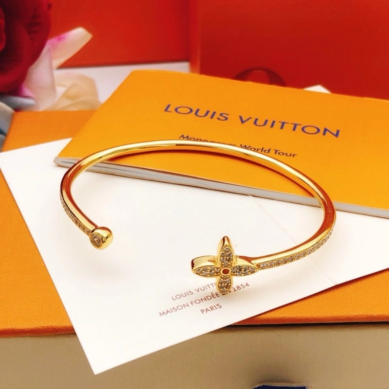 Precise copy Louis Vuitton Bracelets