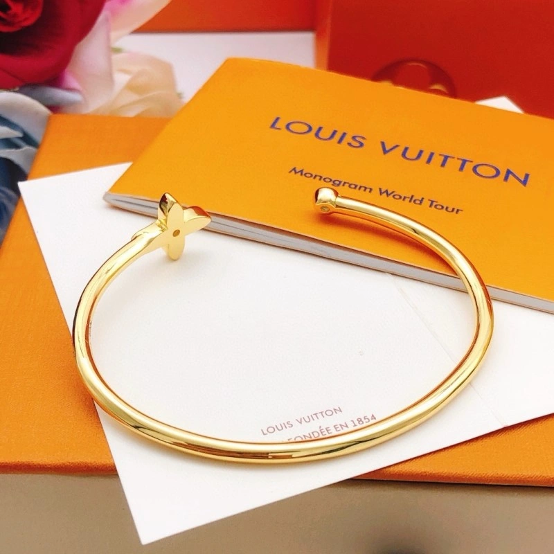 Precise copy Louis Vuitton Bracelets