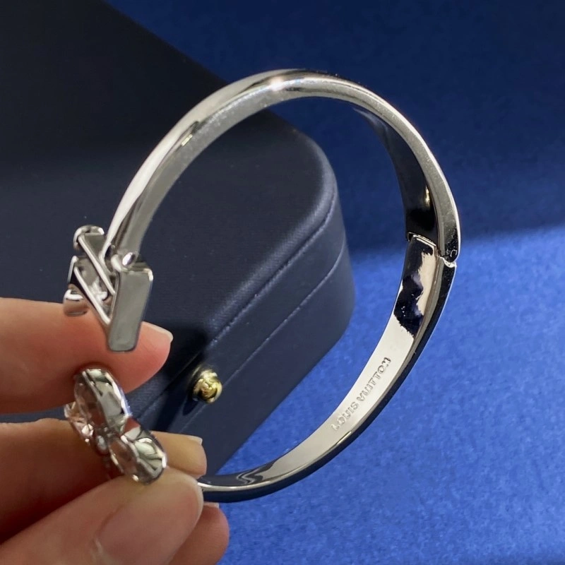 Cut-rate Louis Vuitton Bracelets