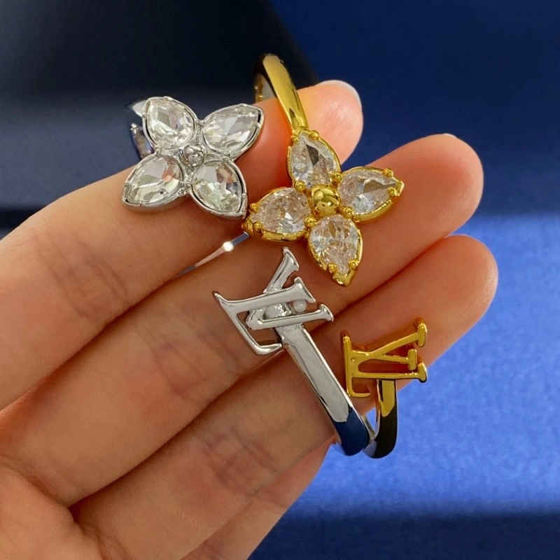 Cut-rate Louis Vuitton Bracelets