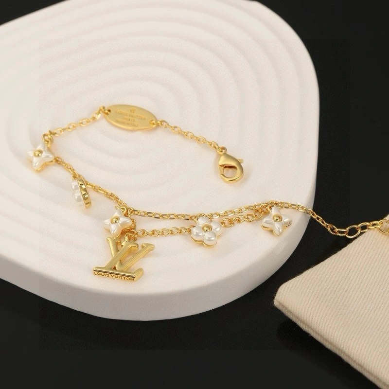 Inexpensive Louis Vuitton Bracelets