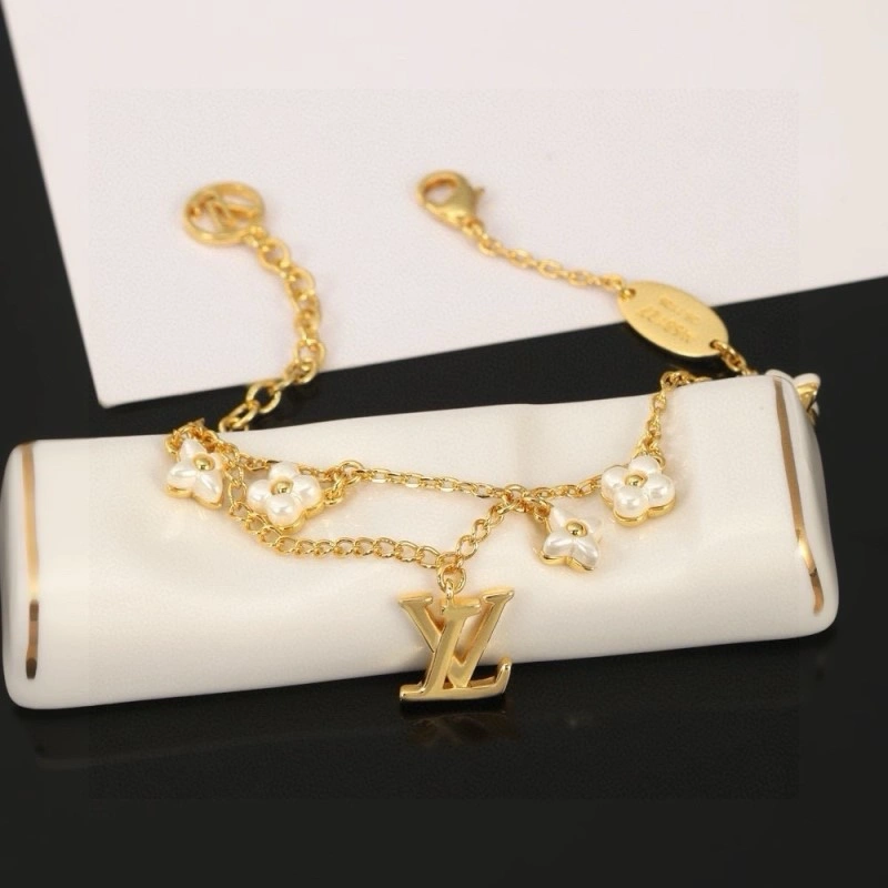 Inexpensive Louis Vuitton Bracelets