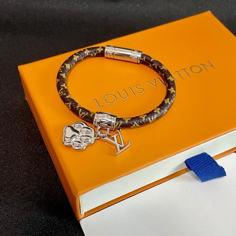 Precise copy Louis Vuitton Bracelets