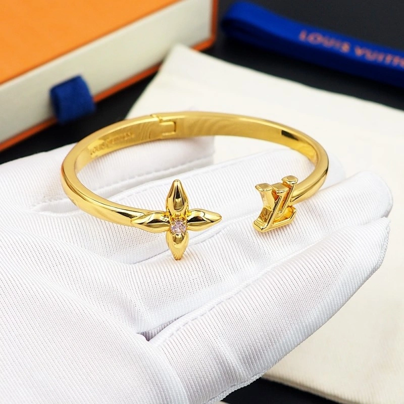 High fidelity Louis Vuitton Bracelets