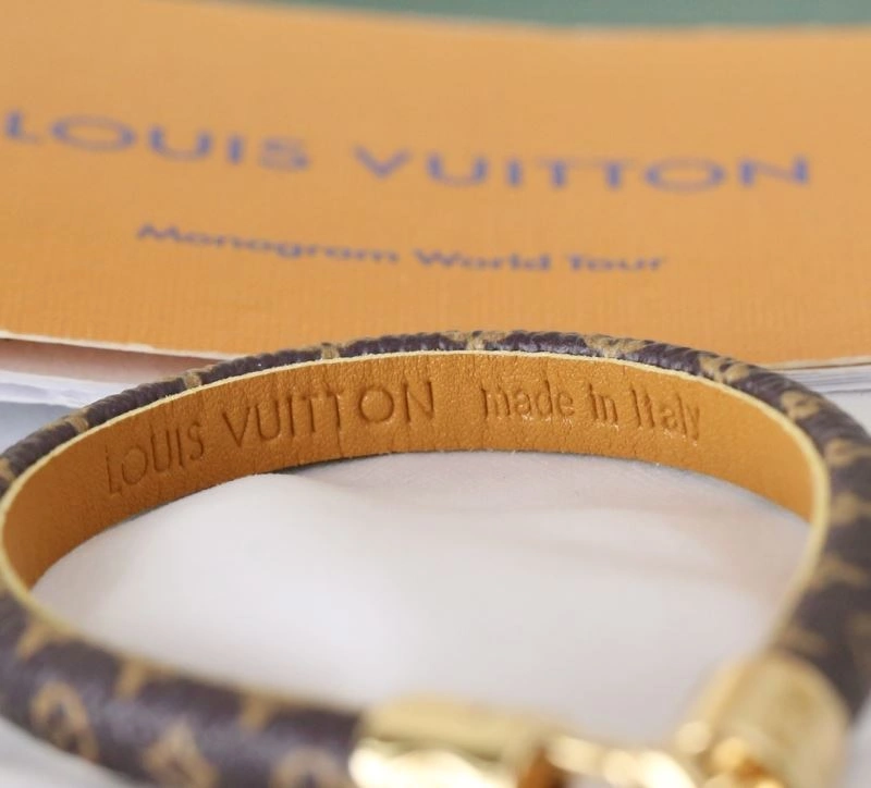 Inexpensive Louis Vuitton Bracelets