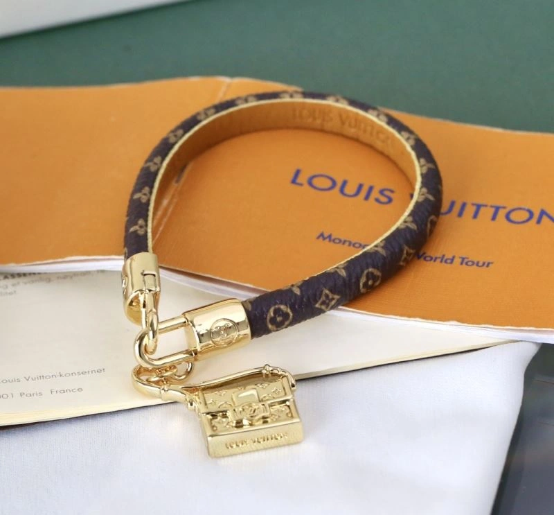 Inexpensive Louis Vuitton Bracelets