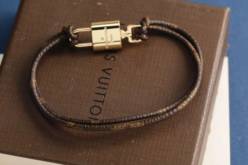 Economical Louis Vuitton Bracelets