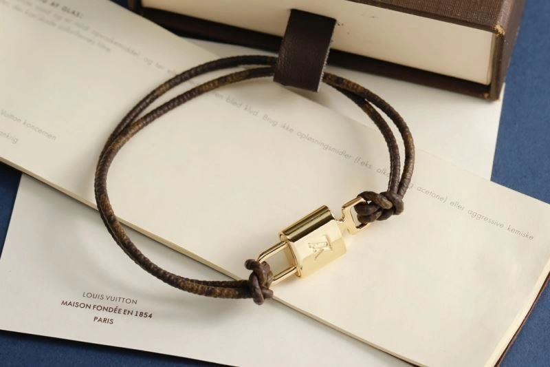 Economical Louis Vuitton Bracelets