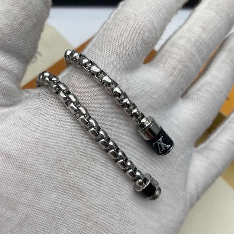 Precise copy Louis Vuitton Bracelets
