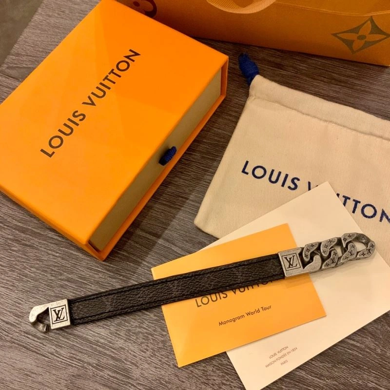 Accurate model Louis Vuitton Bracelets