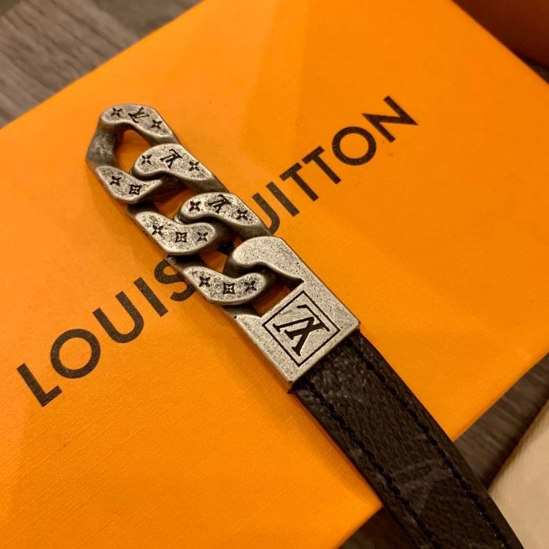 Accurate model Louis Vuitton Bracelets