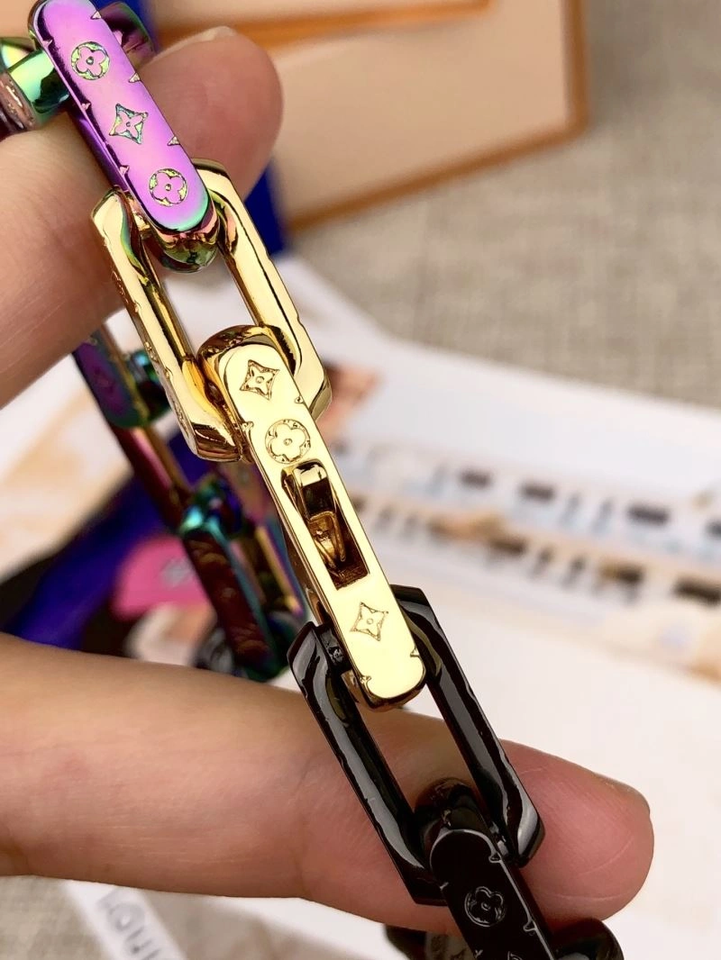 Accurate model Louis Vuitton Bracelets