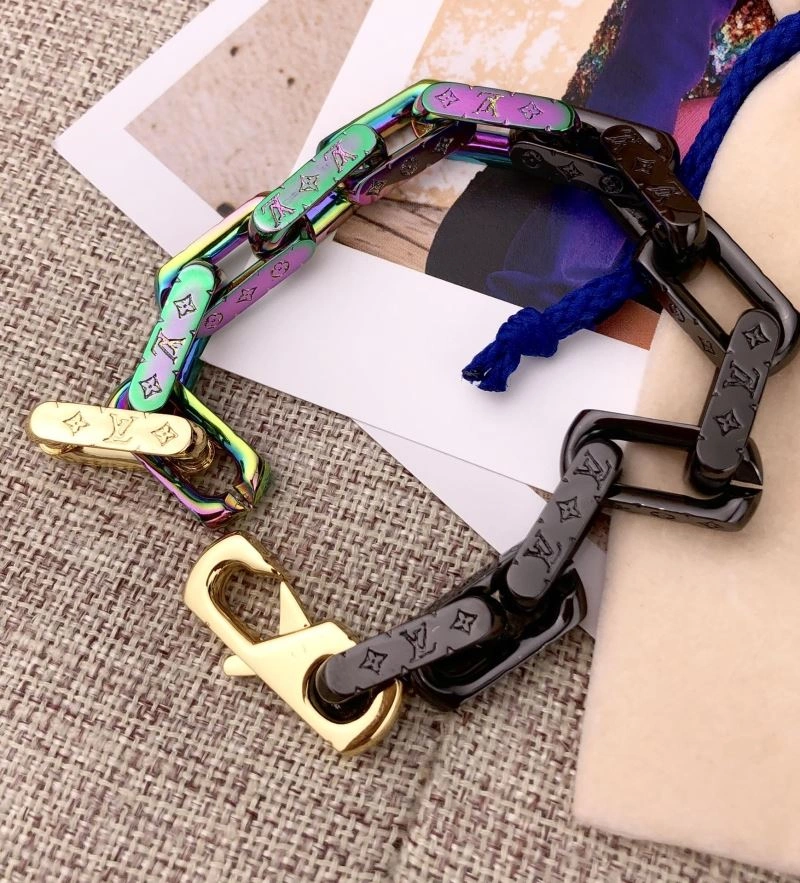 Accurate model Louis Vuitton Bracelets