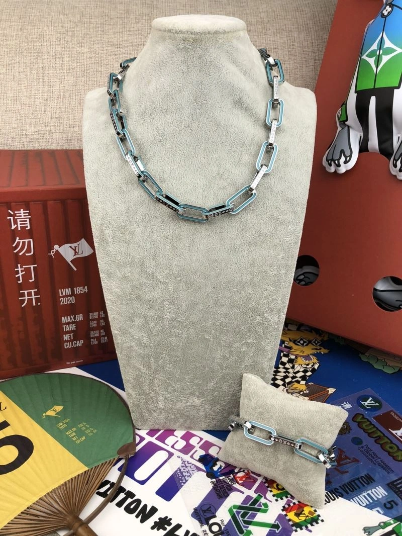 Brand-authenticated Louis Vuitton Bracelets