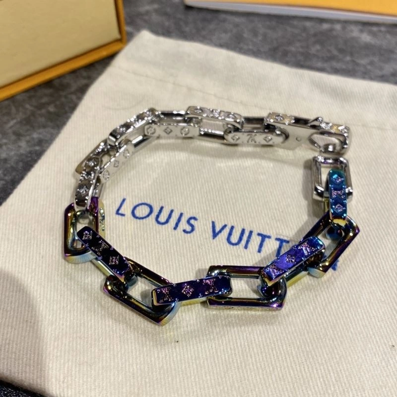 Top mirror Louis Vuitton Bracelets