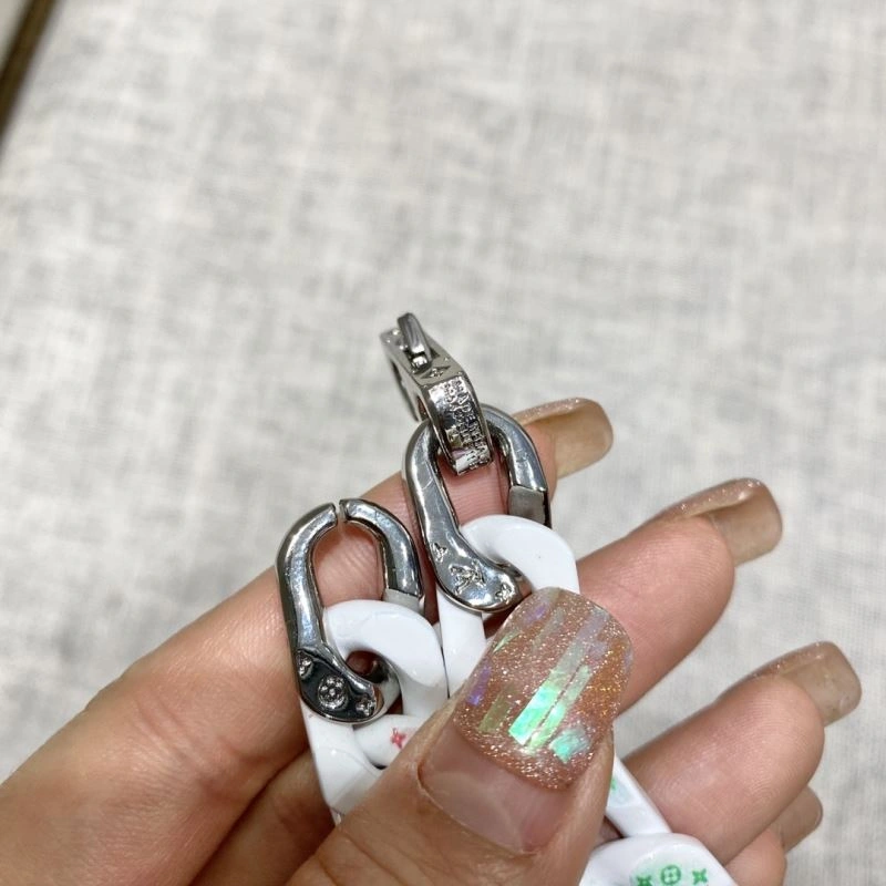 Top mirror Louis Vuitton Bracelets