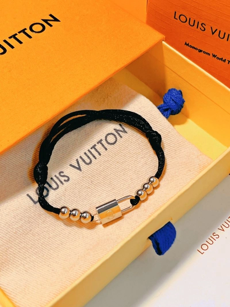Low-cost Louis Vuitton Bracelets