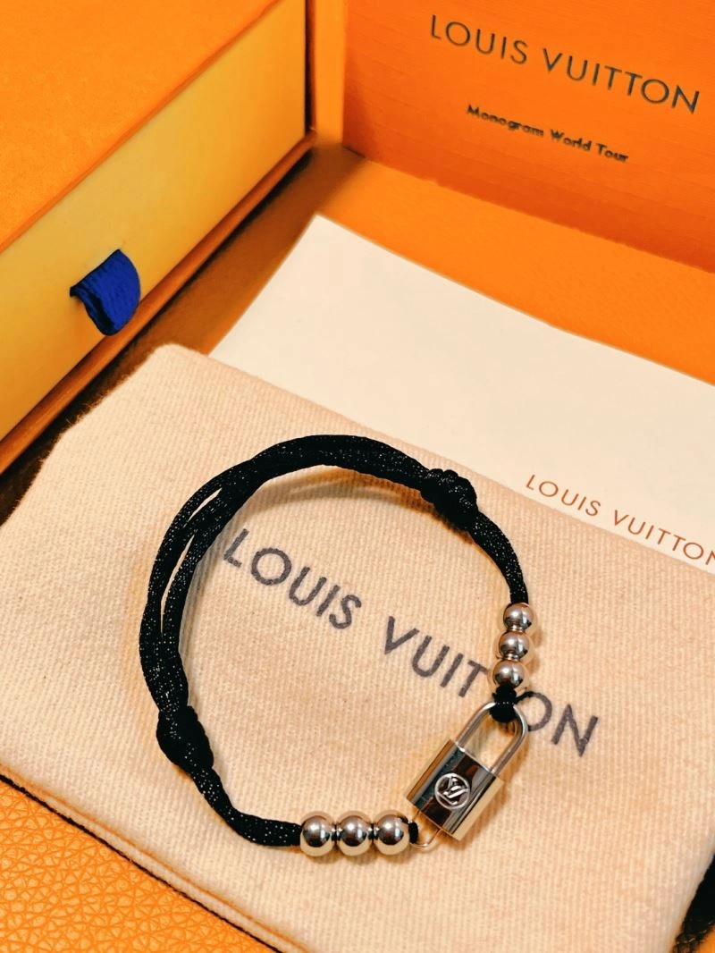 Low-cost Louis Vuitton Bracelets