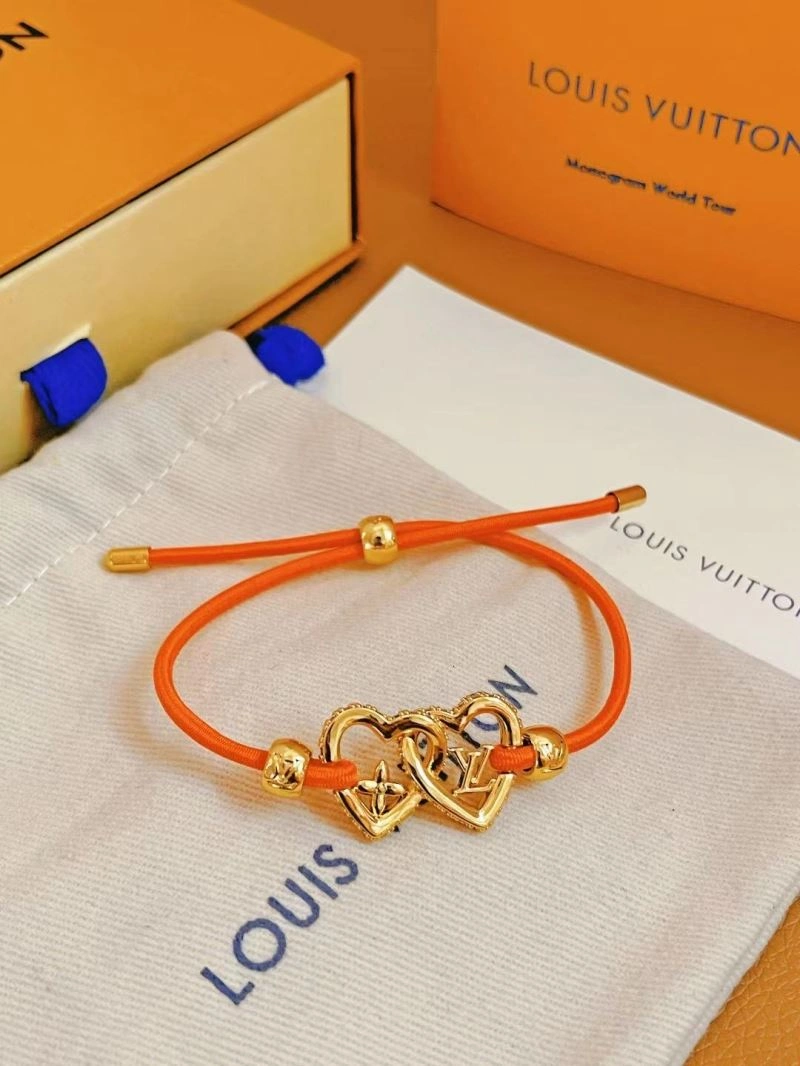 Precise copy Louis Vuitton Bracelets