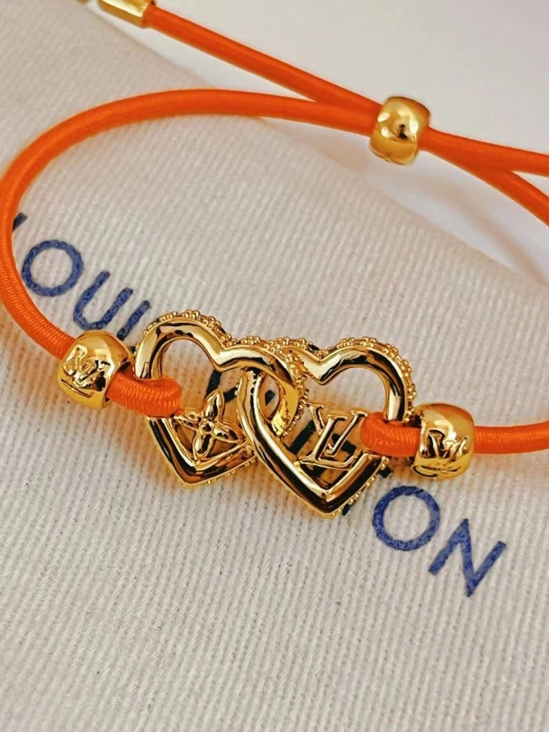Precise copy Louis Vuitton Bracelets