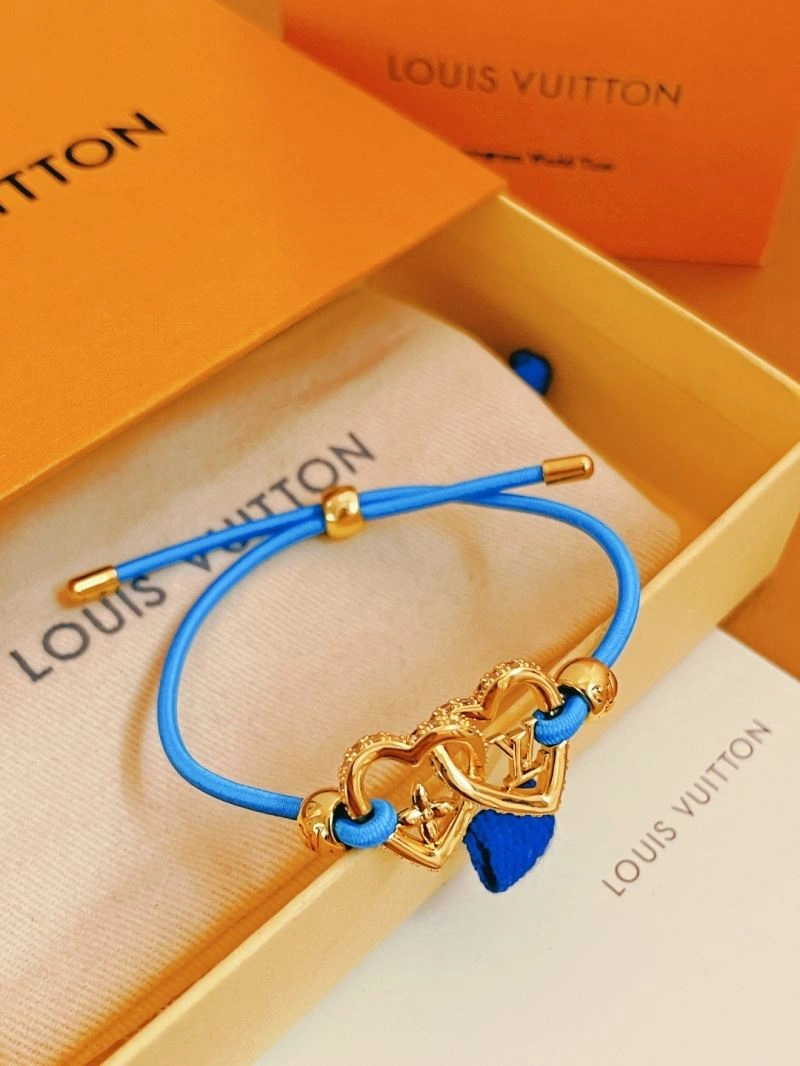 Top mirror Louis Vuitton Bracelets