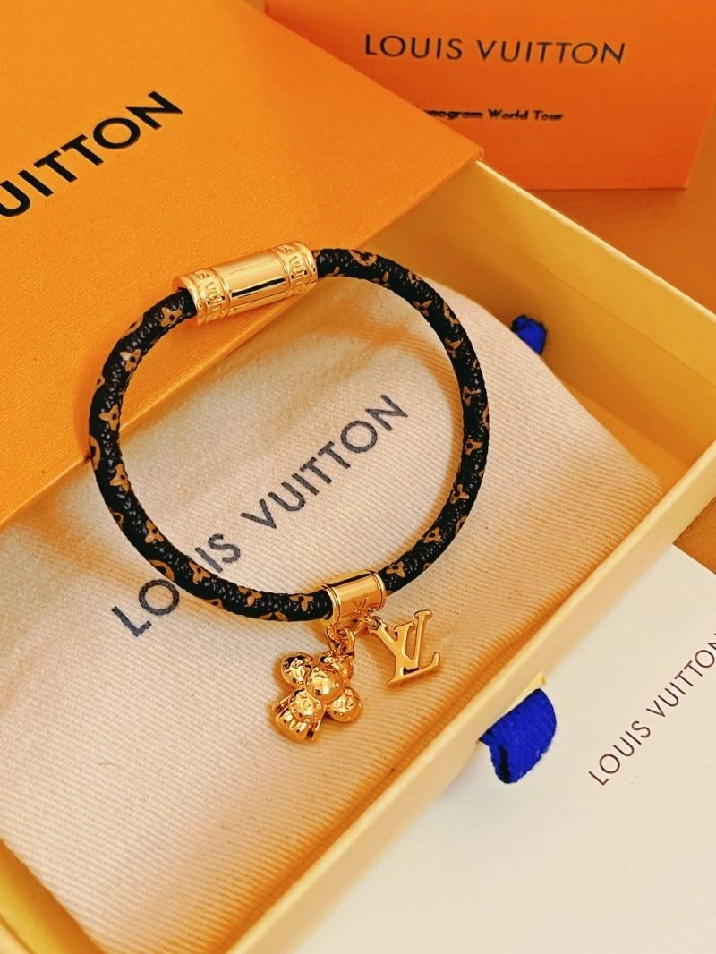 Mirror quality Louis Vuitton Bracelets