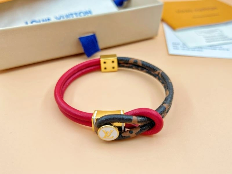 Top match Louis Vuitton Bracelets