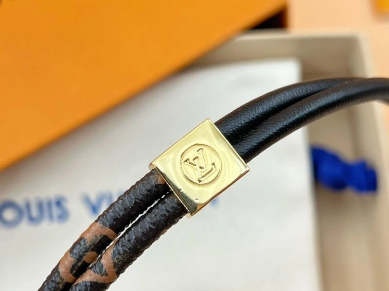 Low-cost Louis Vuitton Bracelets
