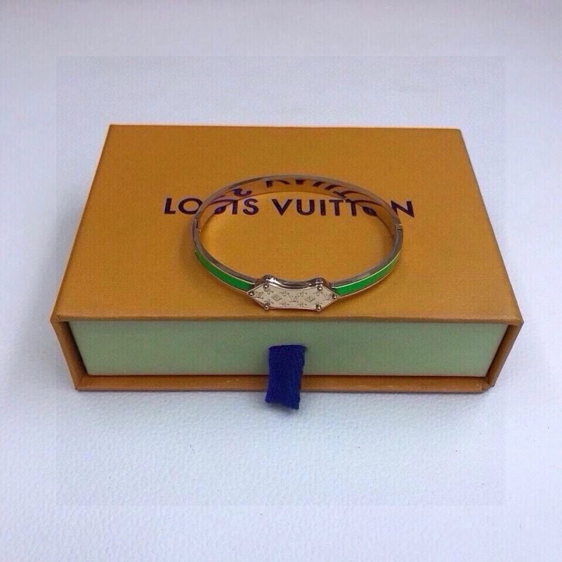 Top mirror Louis Vuitton Bracelets