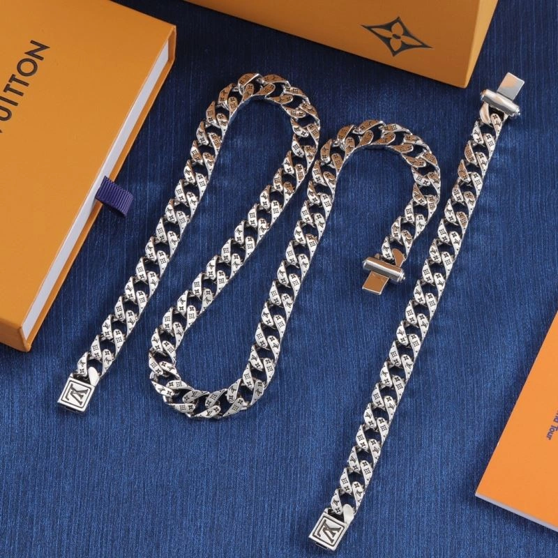 Mirror quality Louis Vuitton Bracelets