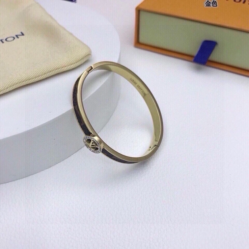 Cut-rate Louis Vuitton Bracelets