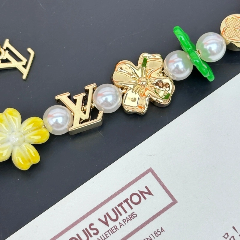 Top match Louis Vuitton Bracelets
