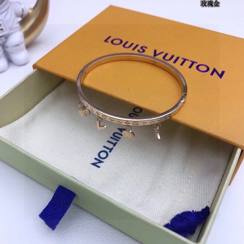 Low-cost Louis Vuitton Bracelets