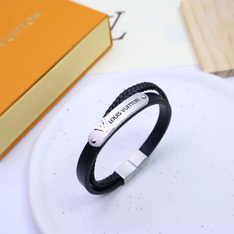 Top mirror Louis Vuitton Bracelets