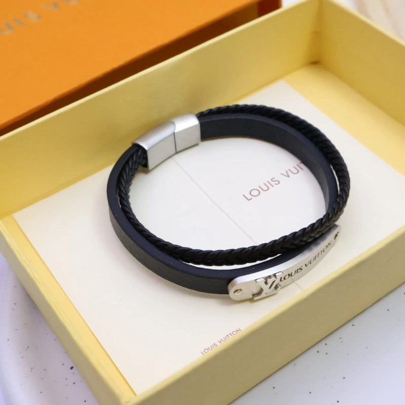 Top mirror Louis Vuitton Bracelets