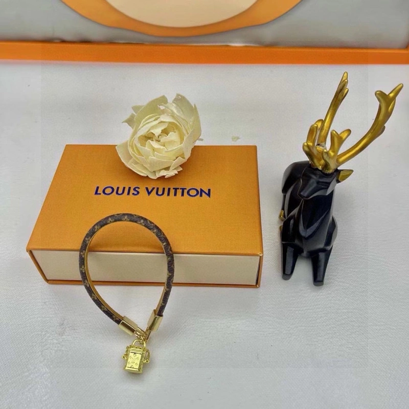 Precise copy Louis Vuitton Bracelets