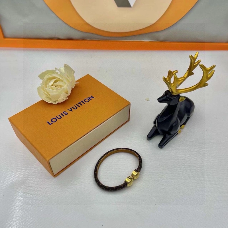 Cut-rate Louis Vuitton Bracelets