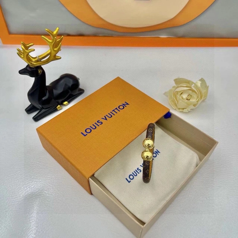 Cut-rate Louis Vuitton Bracelets