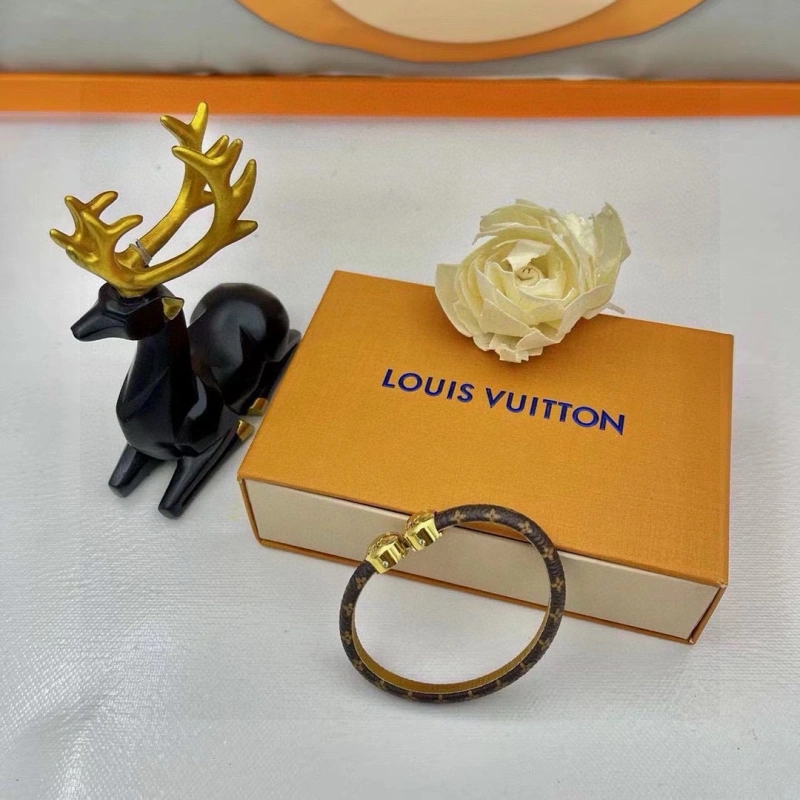 Cut-rate Louis Vuitton Bracelets