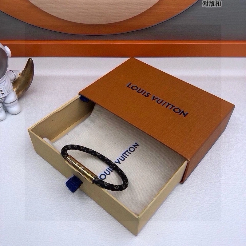 Bargain Louis Vuitton Bracelets