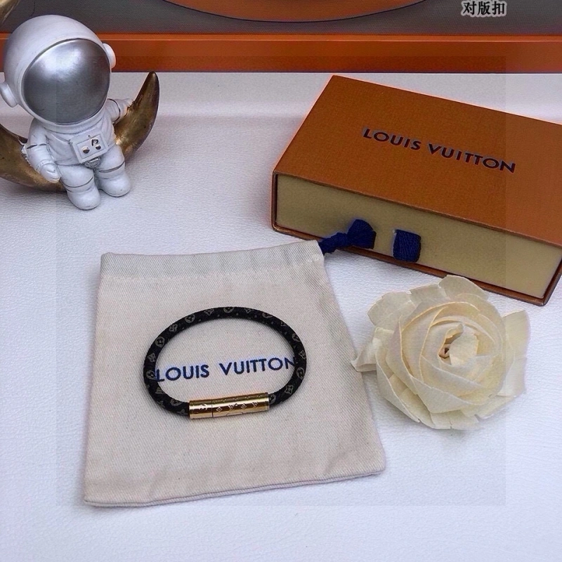 Bargain Louis Vuitton Bracelets