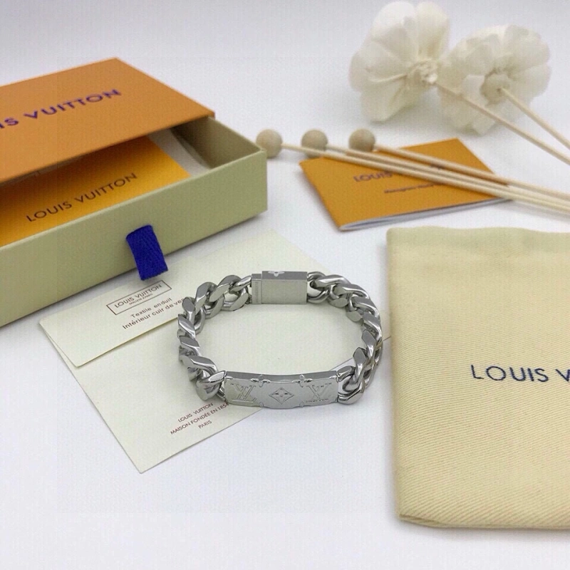 Precise copy Louis Vuitton Bracelets