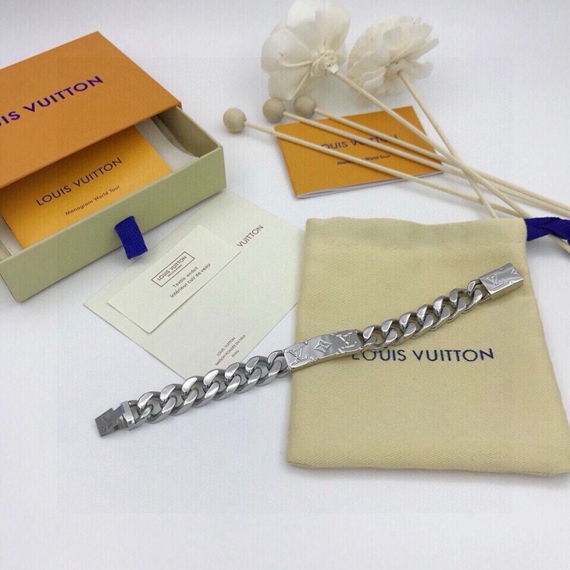 Precise copy Louis Vuitton Bracelets