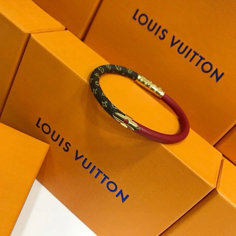High accuracy Louis Vuitton Bracelets