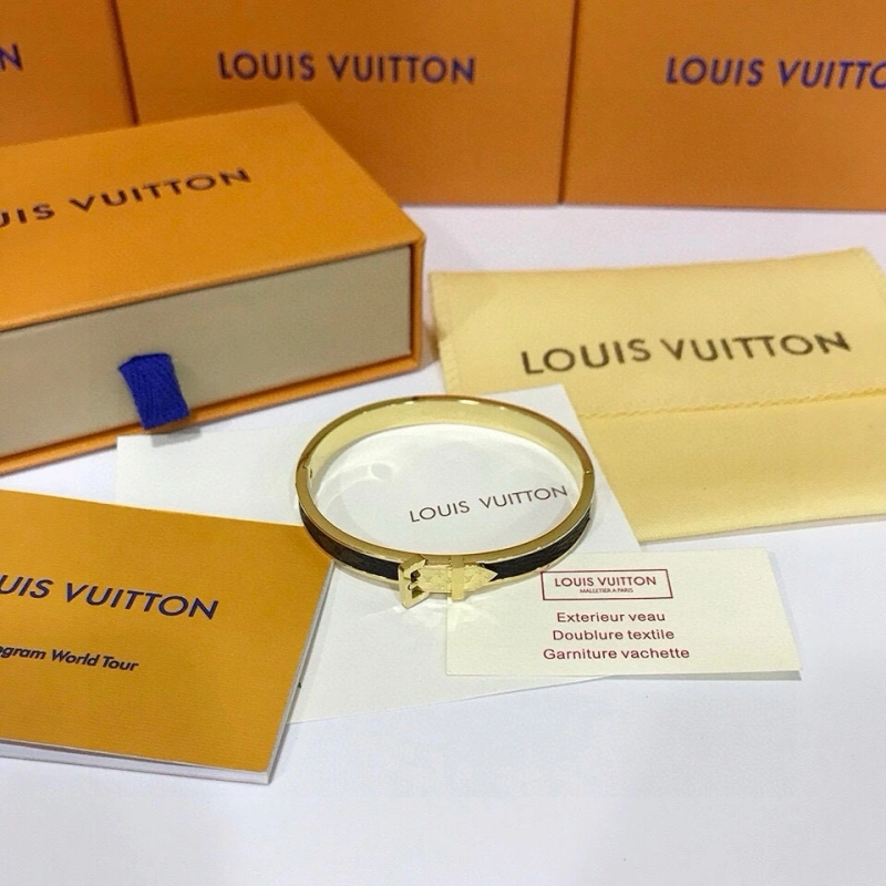 Precise copy Louis Vuitton Bracelets